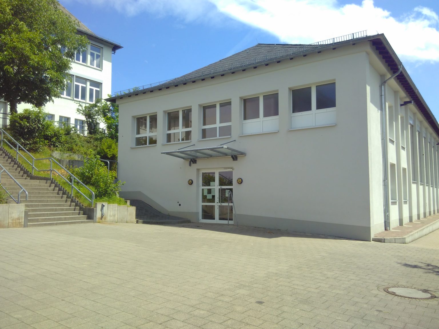 Turnhalle Realschule plus Auf Halmen - Webseite der TuS 1862 Kirn e.V.